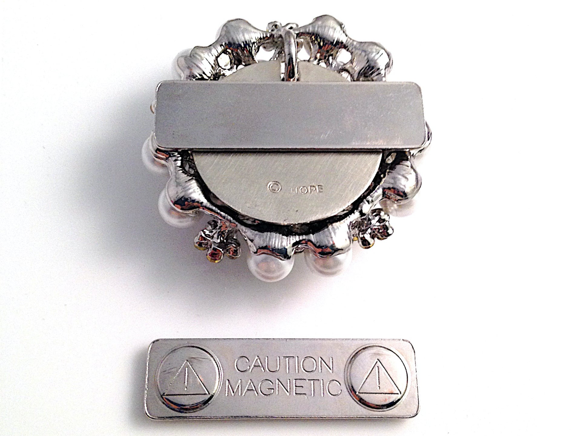 Magnetic Brooch Backing – Hope Design Ltd